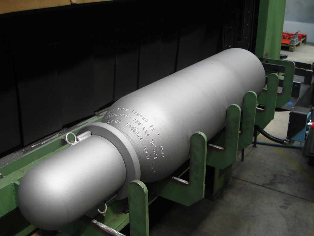 Shot blast machines for gas bottles type ISBR